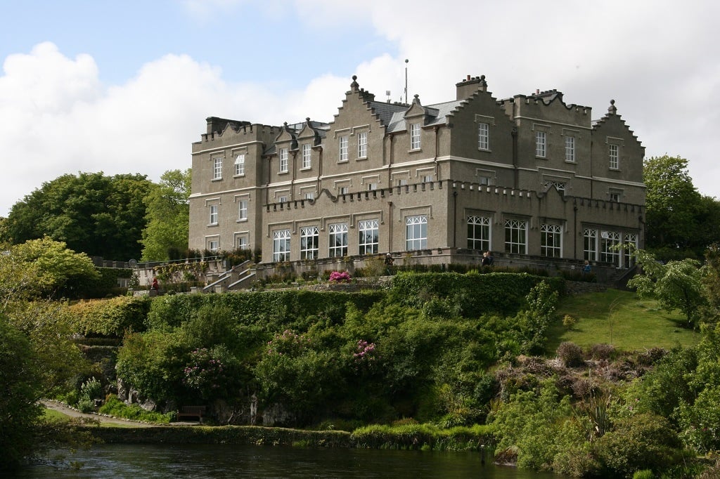 Magical Stay at Ballynahinch Castle Ireland Castle Hotel